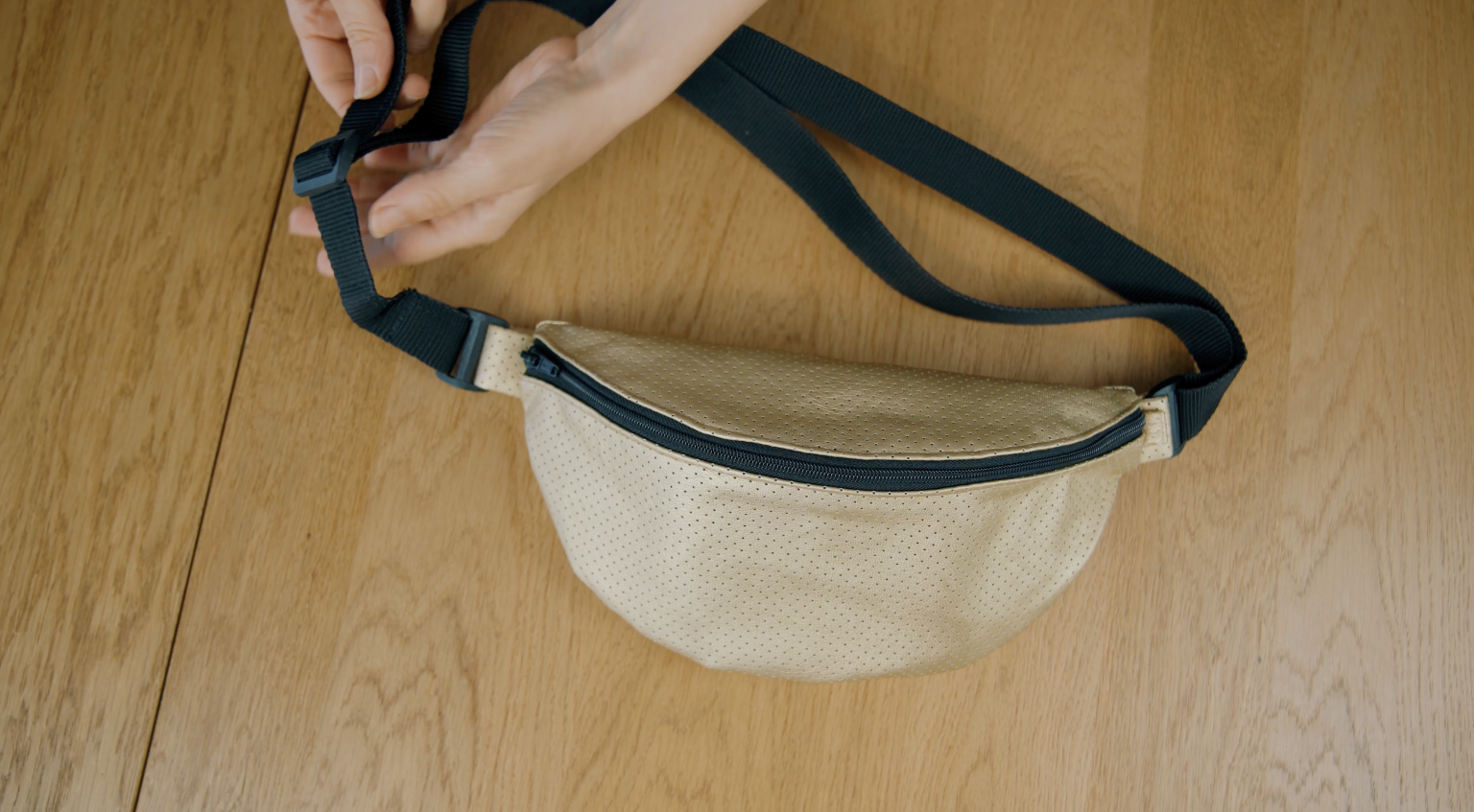 Tuto : créer vite une sangle réglable (couture Facile / Atelier Alaska)