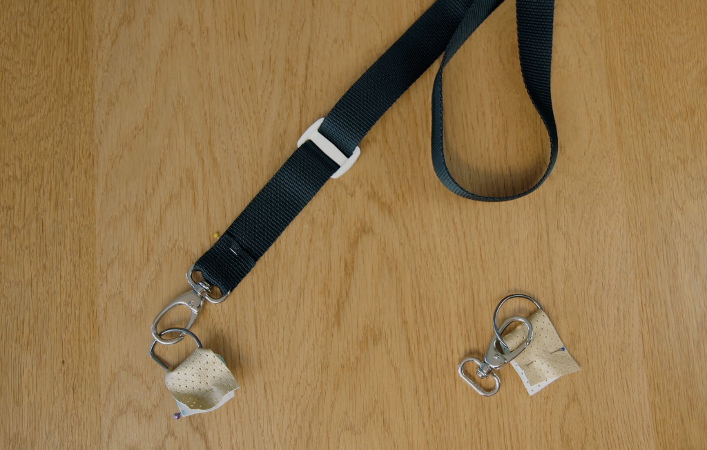 Tuto : créer vite une sangle réglable (couture Facile / Atelier Alaska)